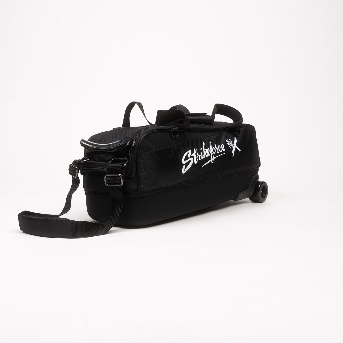 The best slim triple tote bowling bag for bowlers with three bowling balls.