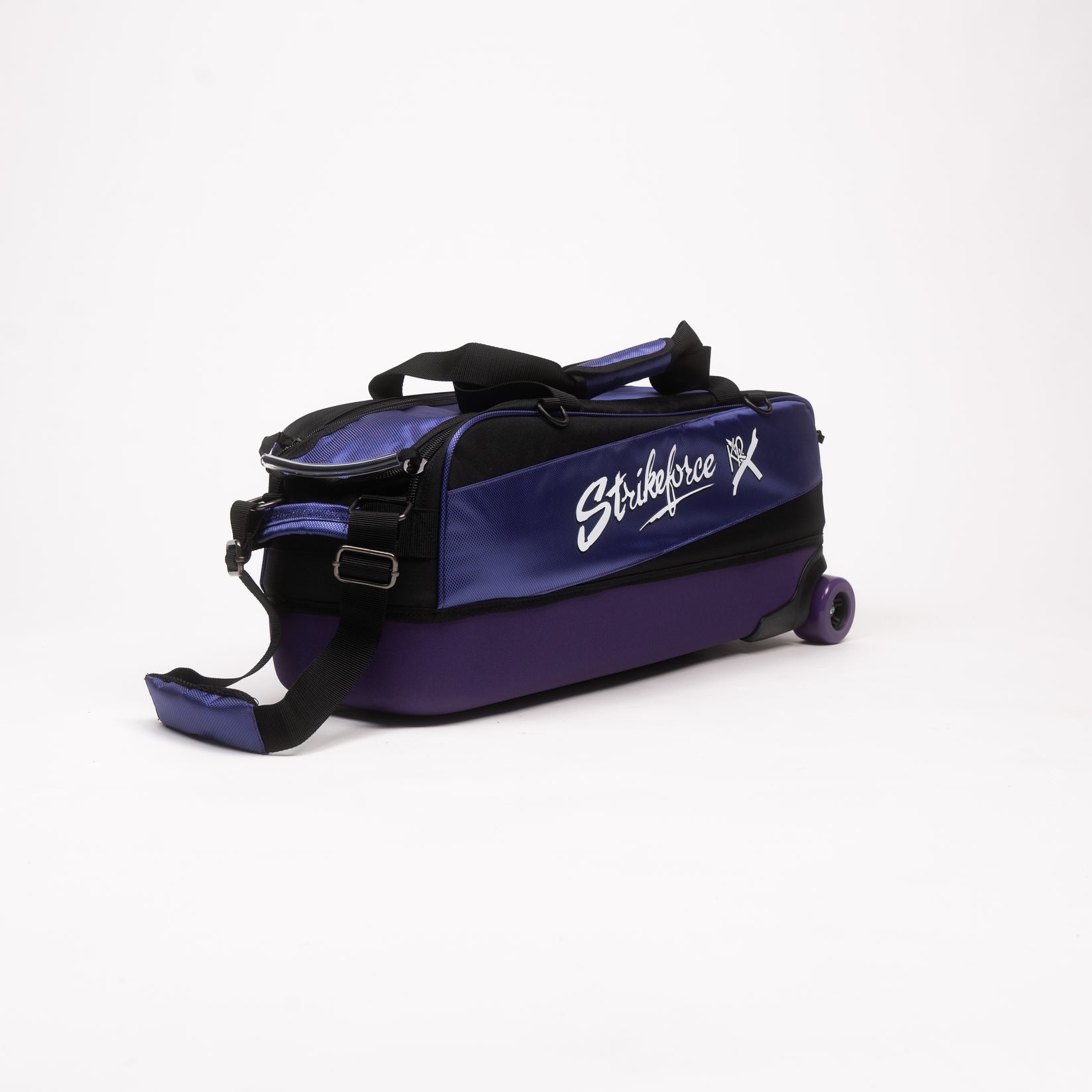 The best slim triple tote bowling bag for bowlers with three bowling balls.